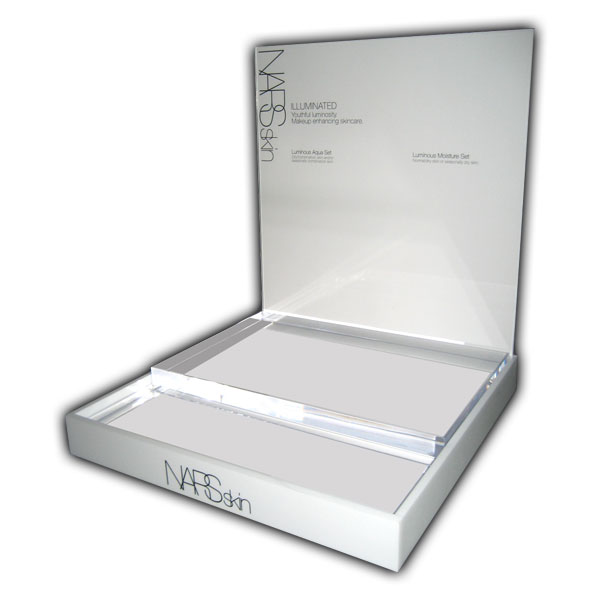 NARS Display with Back Panel